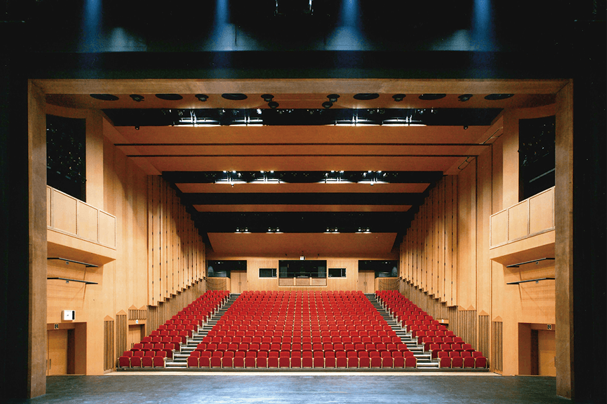 THE ASIJ THEATER – 工新建設株式会社